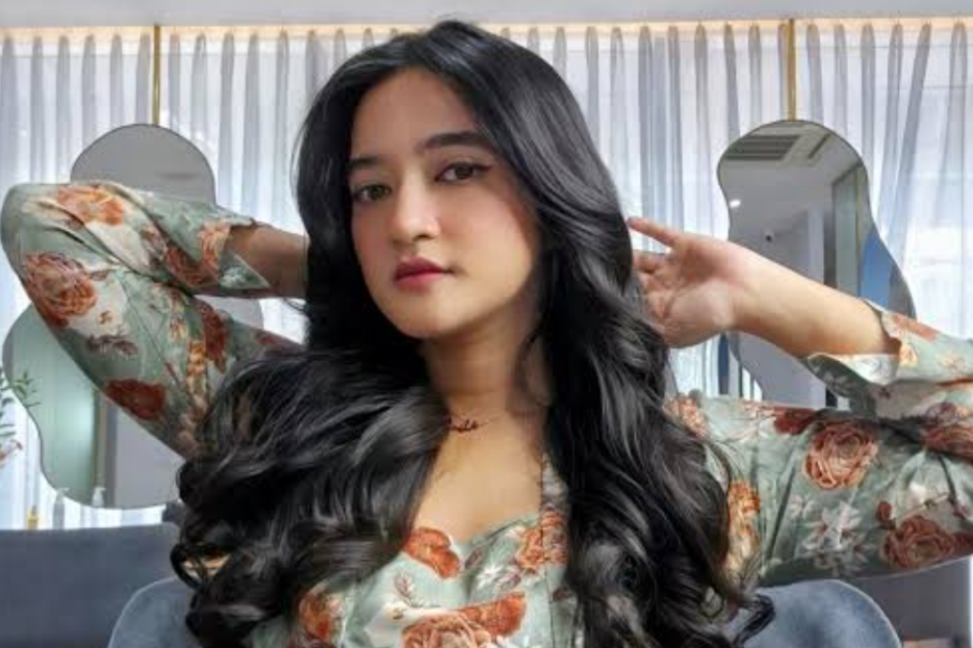 Kontroversi dan profil Kumaila Hakimah, alumni madrasah di Sukabumi ...